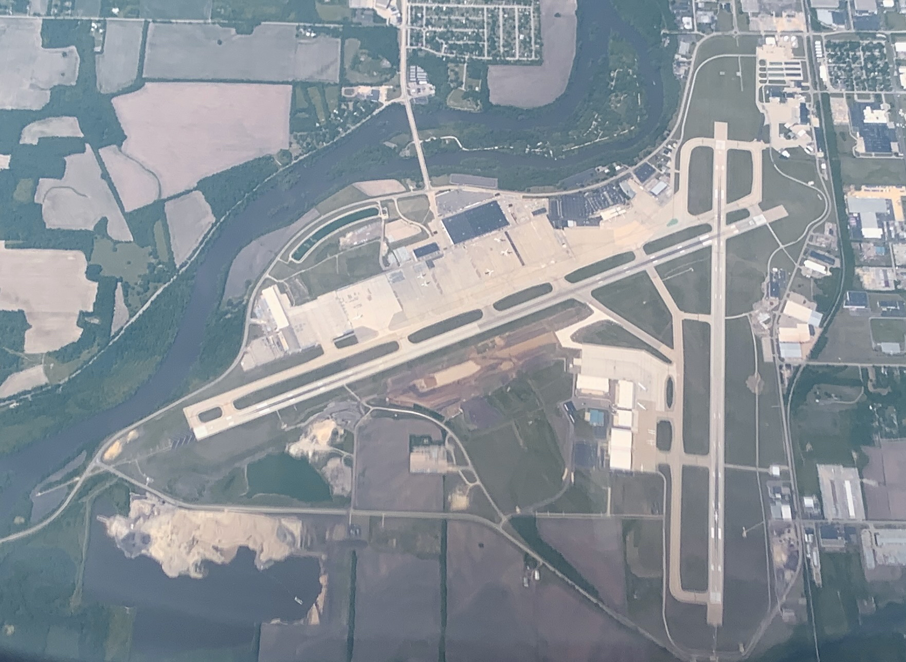 KRFD from S overhead | SkyVector